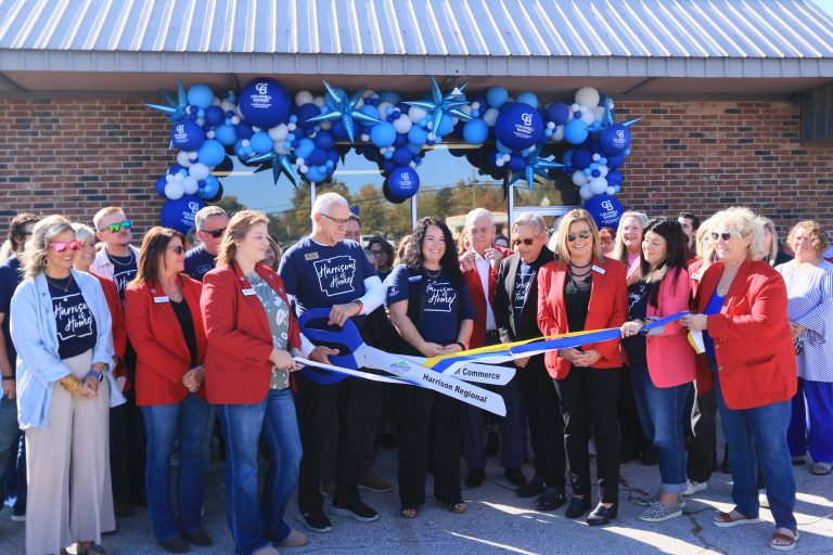 A Season to Celebrate: Holiday Magic Across the Ozarks - Admin Harris ...